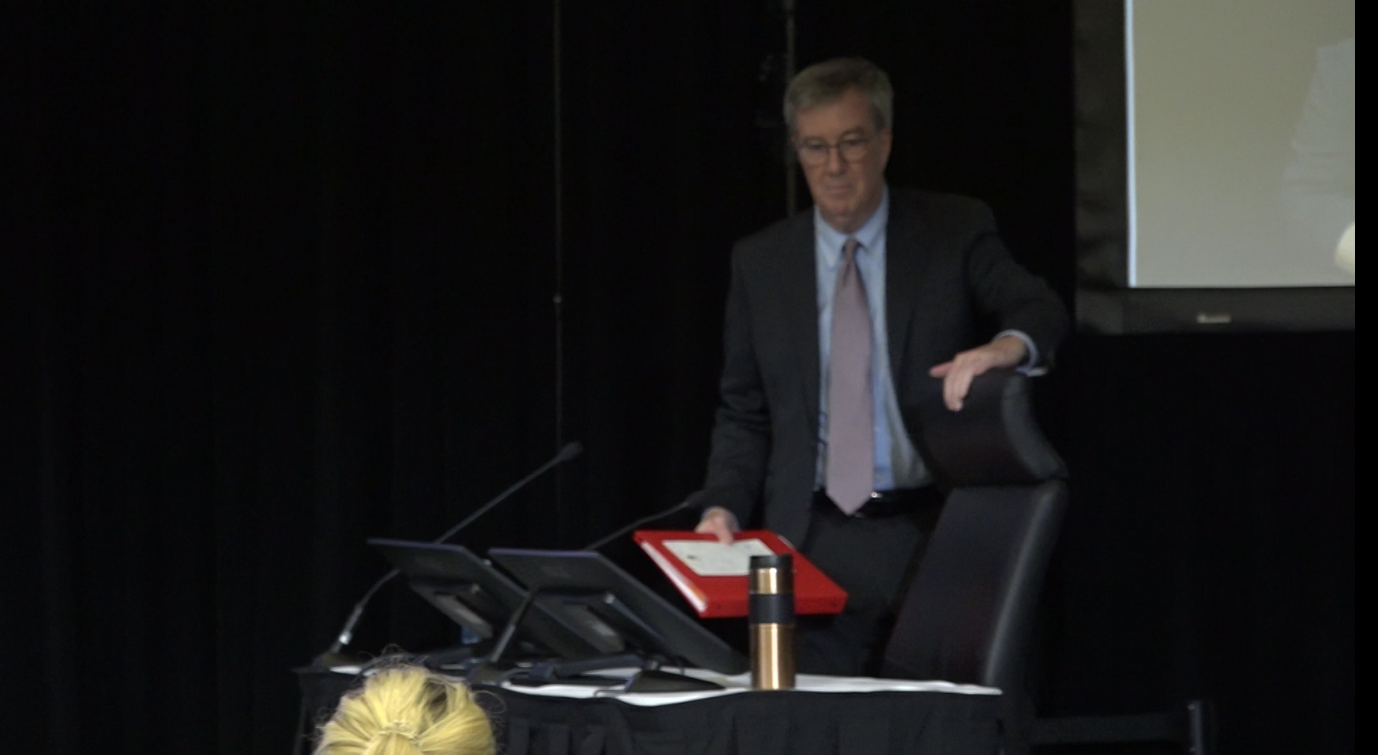 Jim Watson dénonce un manque de collaboration - TVA Gatineau