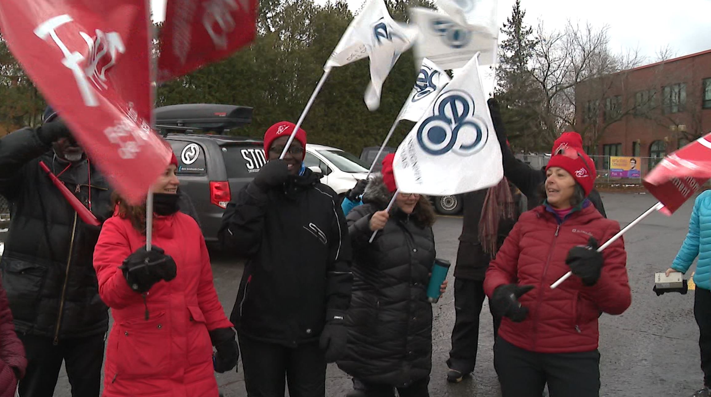 Grève de la FAE: sans fonds de grève, mais « gonflés à bloc » - TVA ...