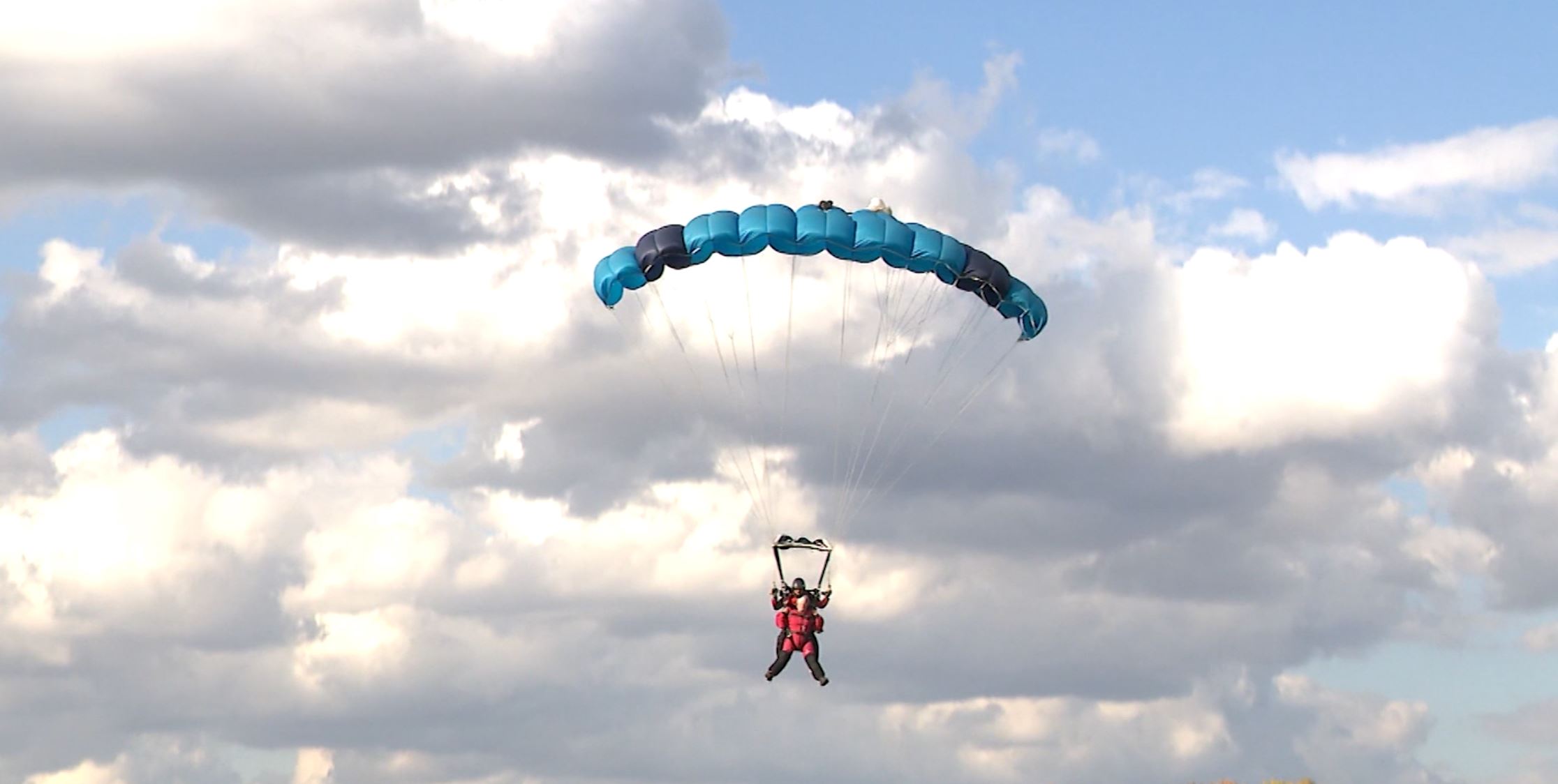 Fermeture temporaire de Go Skydive - TVA Gatineau