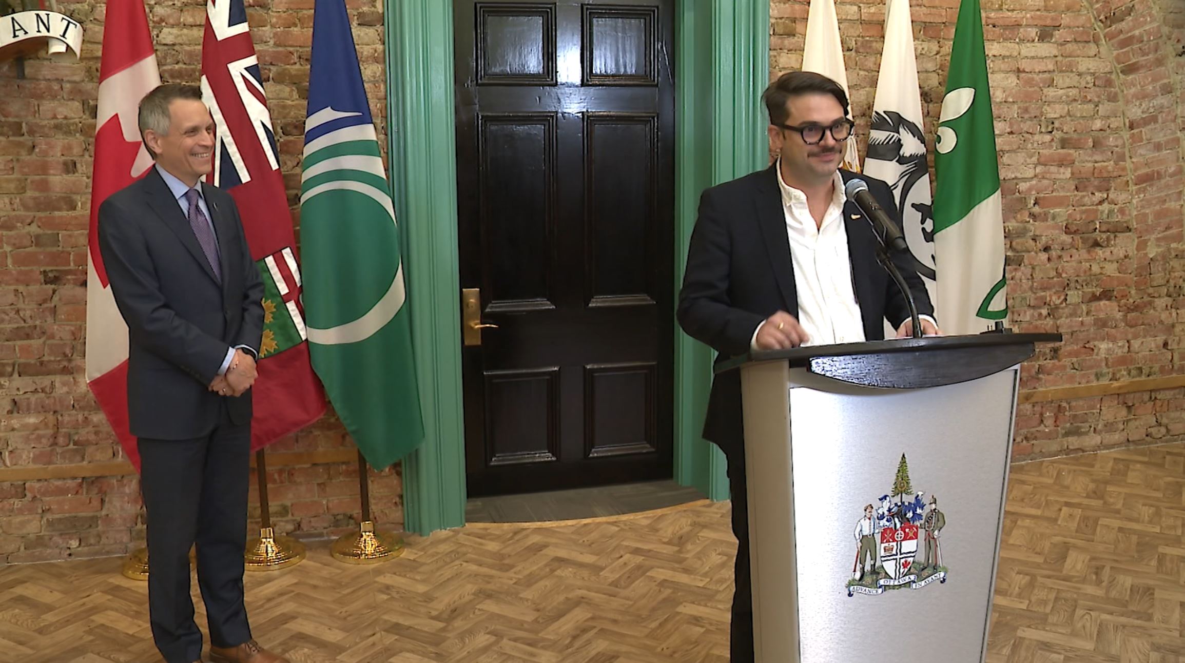 Ottawa: un nouveau commissaire pour des nuits plus vibrantes - TVA Gatineau