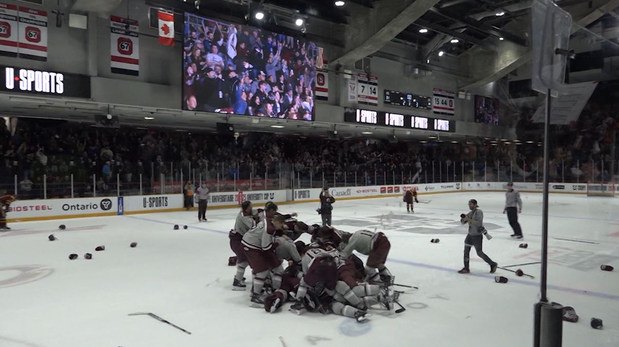 Les Gee-Gees champions canadiens - TVA Gatineau