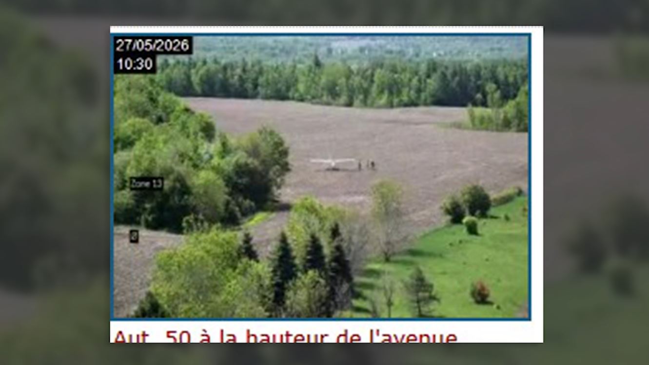 Atterrissage d'urgence d'un petit avion non loin du viaduc Lépine - TVA ...