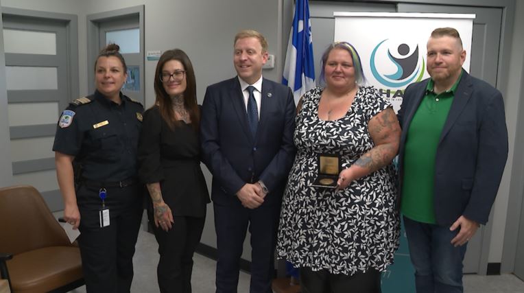Une reconnaissance sur fond de crise de l'itinérance - TVA Gatineau